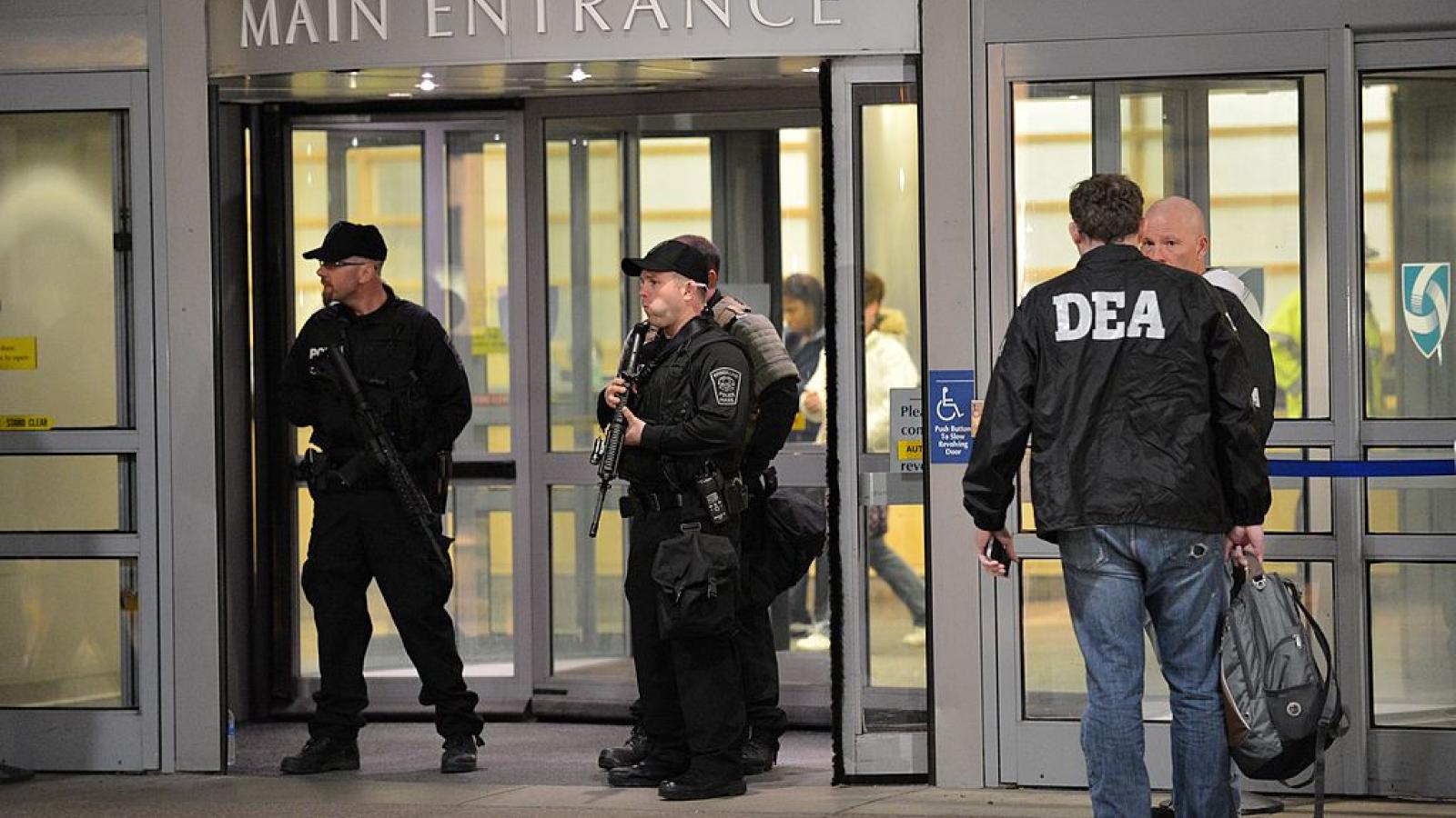 U.S. drops drug trafficking case against former top Mexico official ...