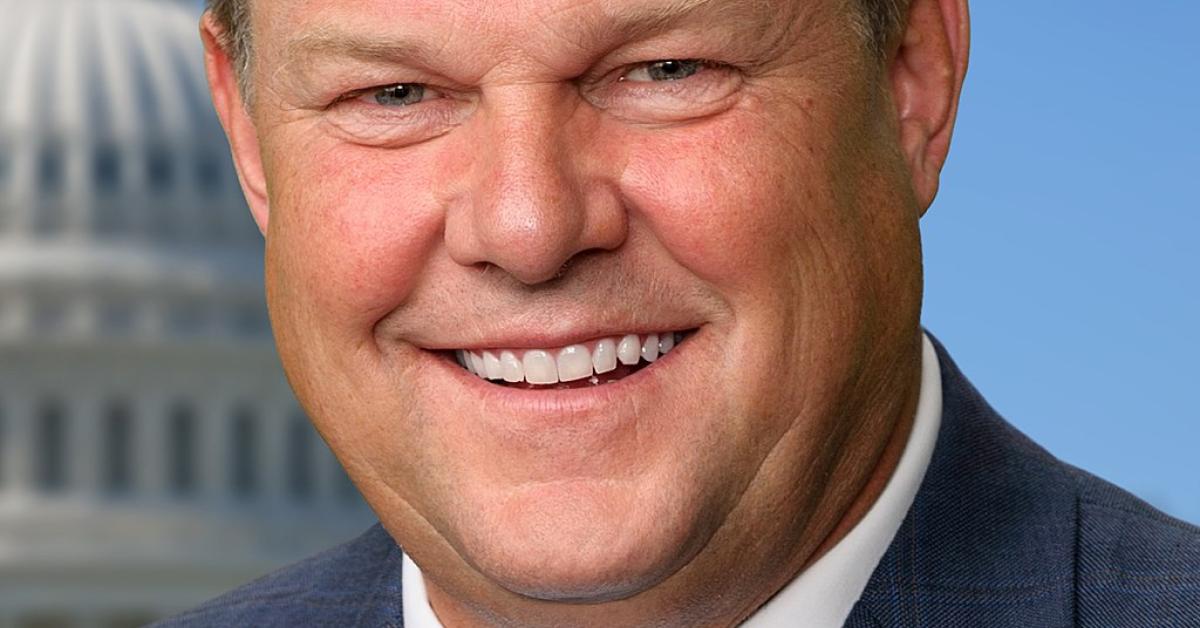 Sen. Jon Tester weighs in on Senator Sinema’s decision to leave the ...