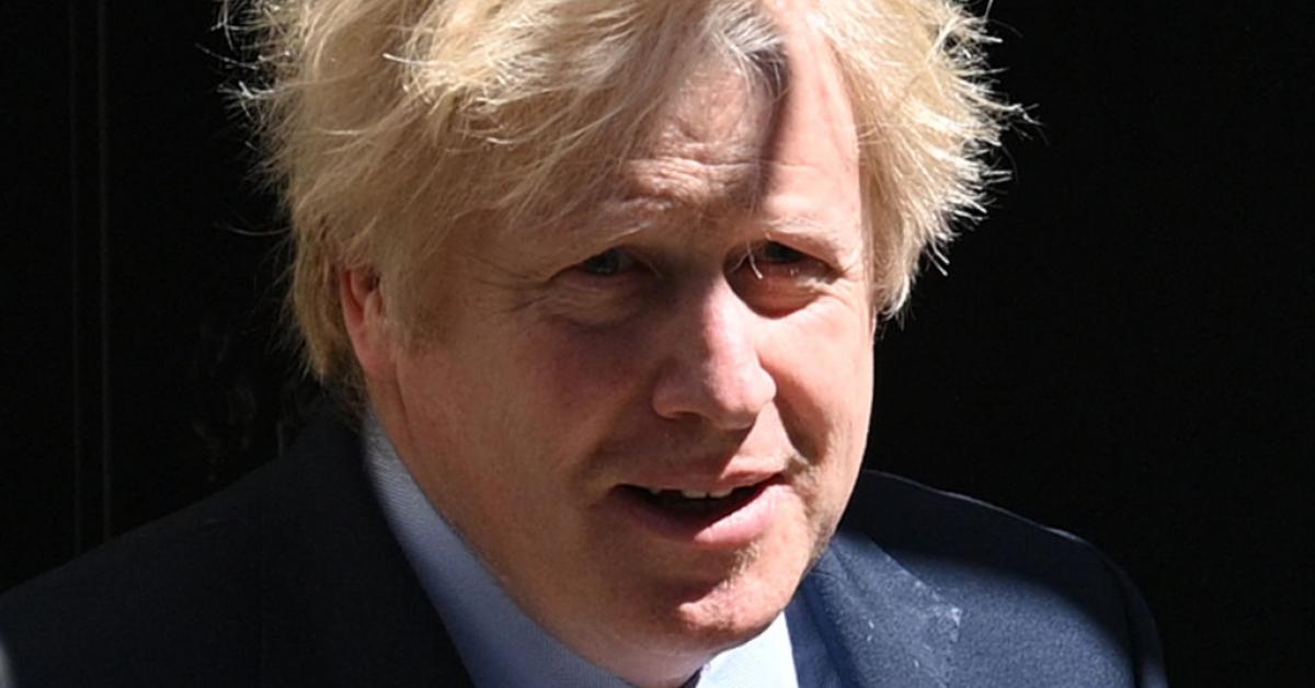 British PM Boris Johnson will not fire chief aide who drove 250 miles ...