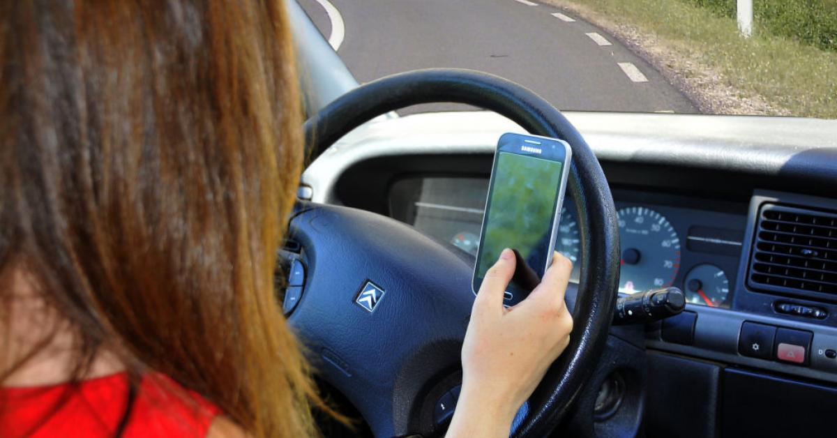 Louisiana bill to ban use of hand-held cell phones while driving passes ...