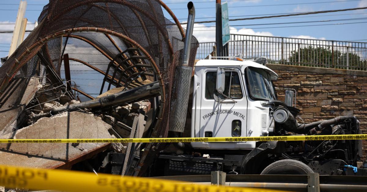 Washington, D.C., highway reopens after pedestrian bridge collapses ...