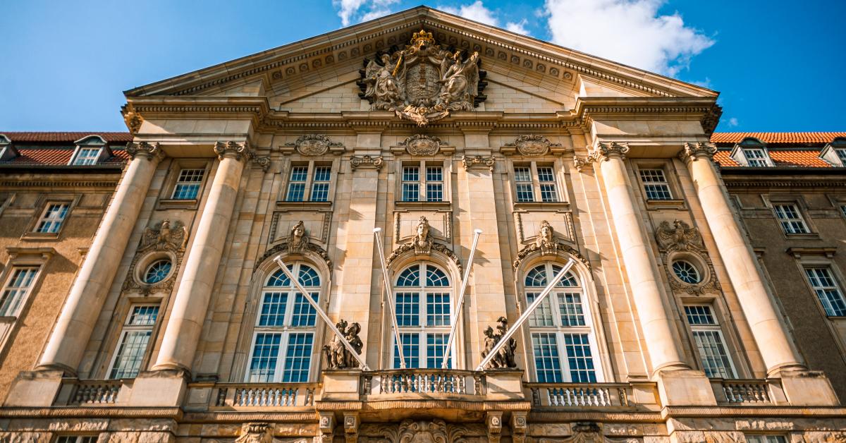 German court sets October date for trial of alleged former Nazi guard ...