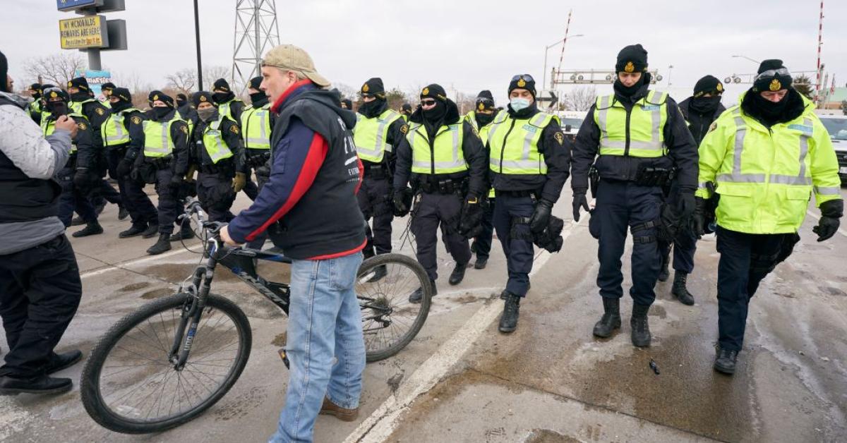 Report: Police succeed in clearing most Freedom Convoy protesters from ...