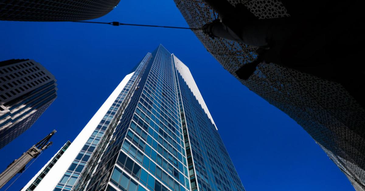 Major skyscraper in San Francisco now sliding as well as tilting | Just ...
