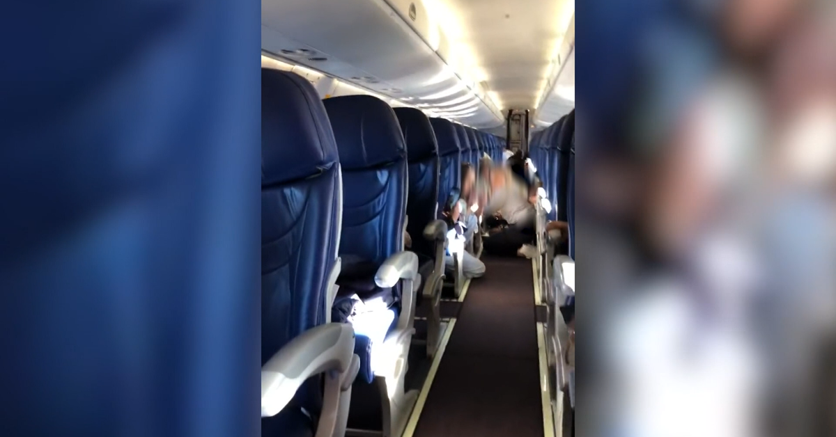 Disruptive passengers divert Frontier flight out of Philadelphia | Just ...