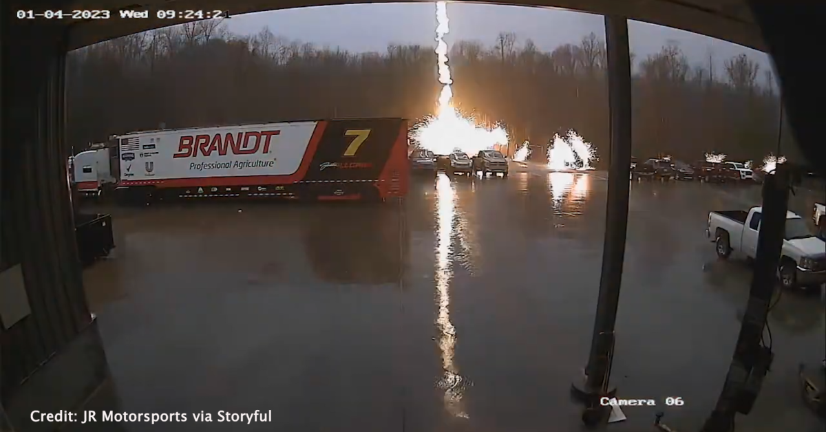 Lightning strike ignites Oklahoma tank battery into flames | Just The News