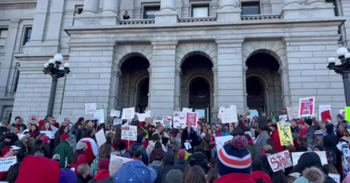 Colorado state senators join demonstrators at state Capitol to protest ...