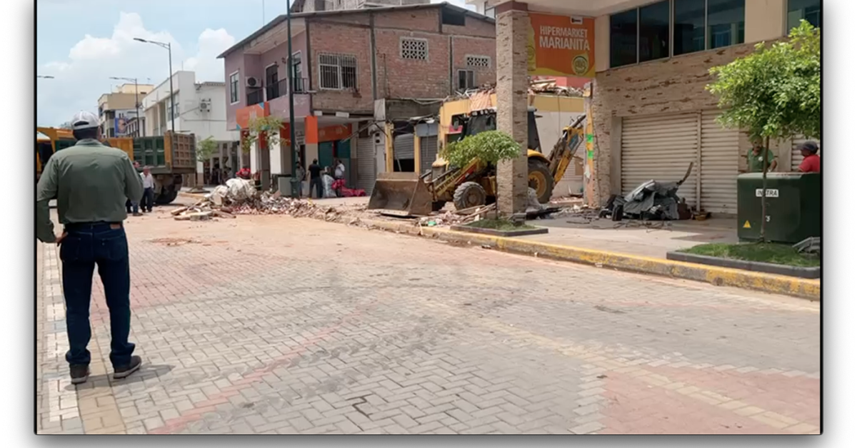 Clean-up efforts underway after a magnitude 6.8 earthquake in Ecuador ...