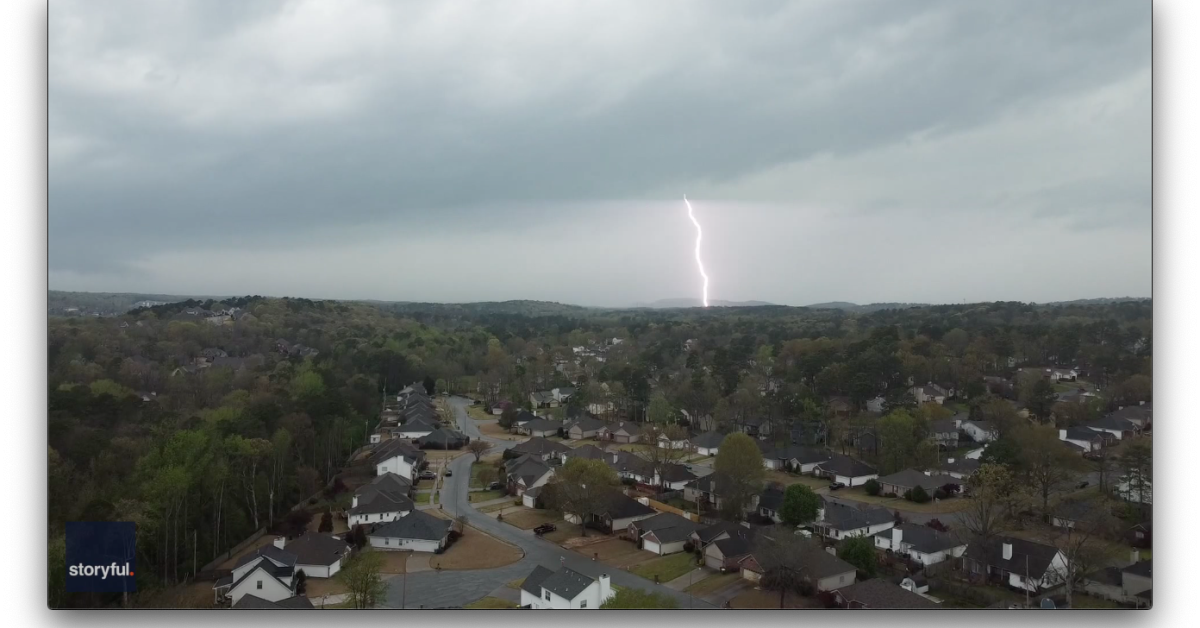 Lightning storm lights up Alabama sky | Just The News