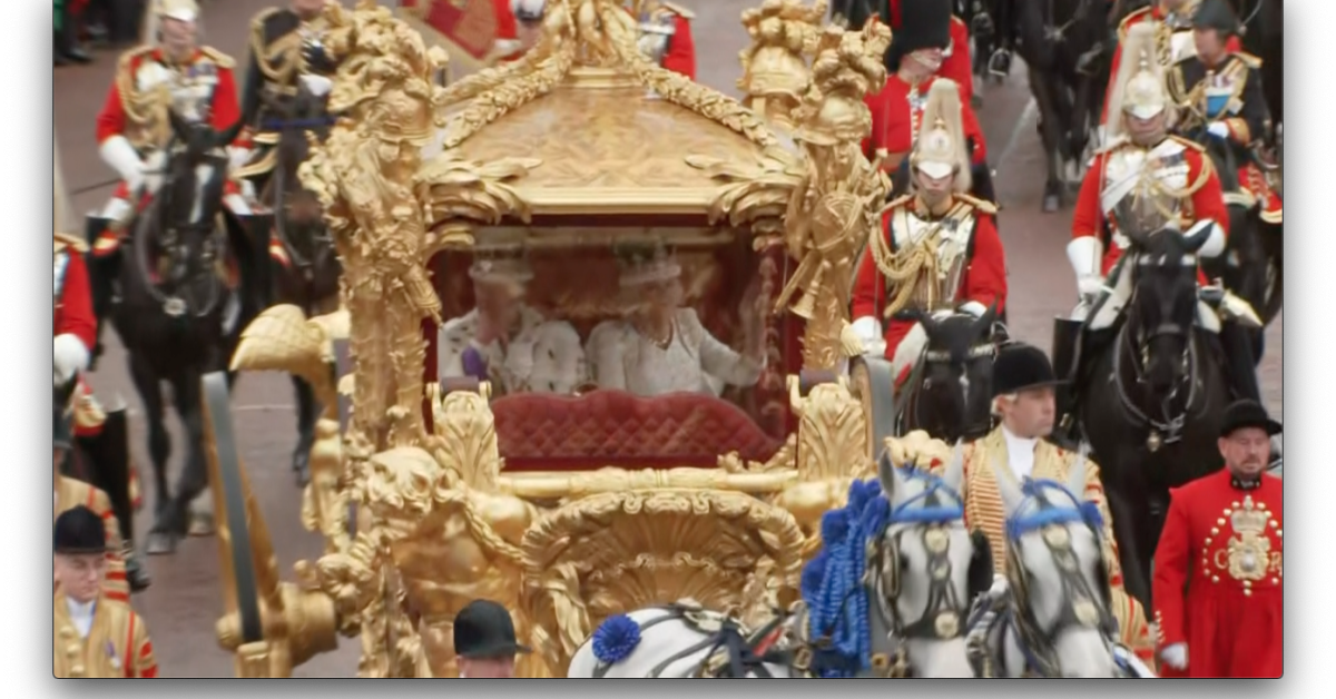 Royal procession arrives at Buckingham Palace | Just The News