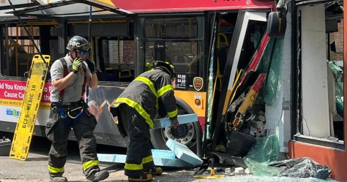 At least 15 injured after bus crashes into Baltimore building | Just ...