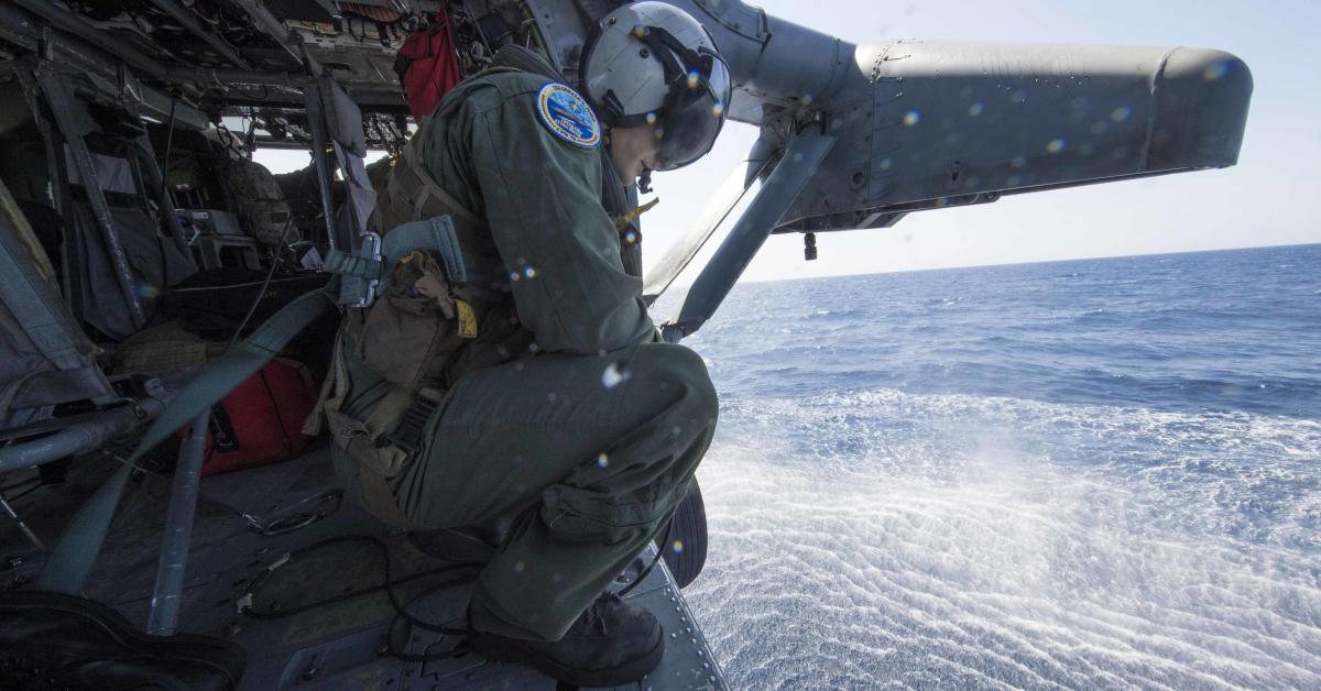 Navy to test microwave weapon on vessel by the end of 2026: report ...