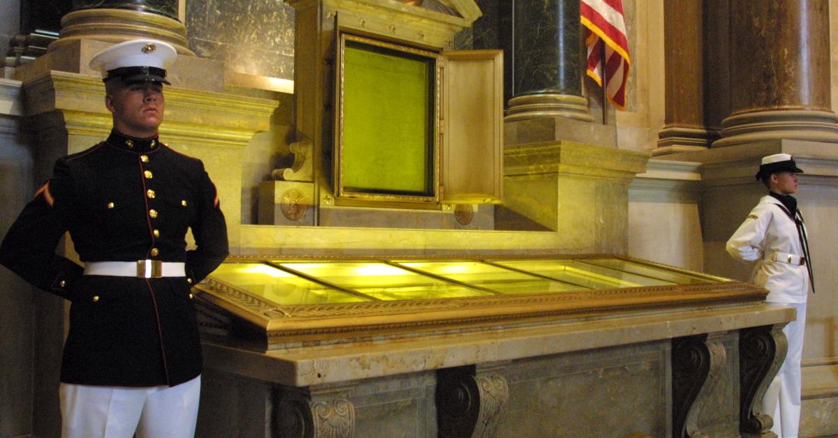 National Archives Rotunda closes after climate activists dump red ...