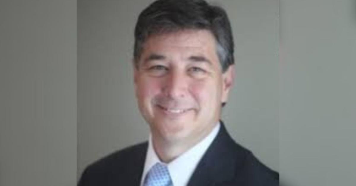 Former Trump administration official Mike Gill dies after being shot in ...