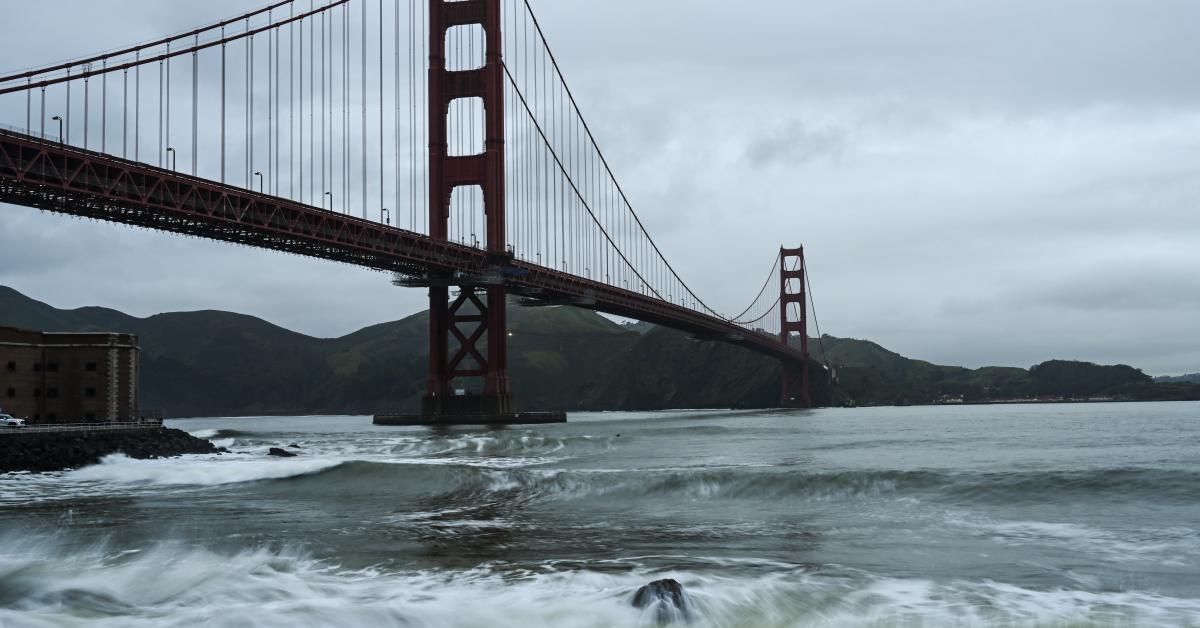 Protesters calling for Gaza ceasefire shut down Golden Gate Bridge ...