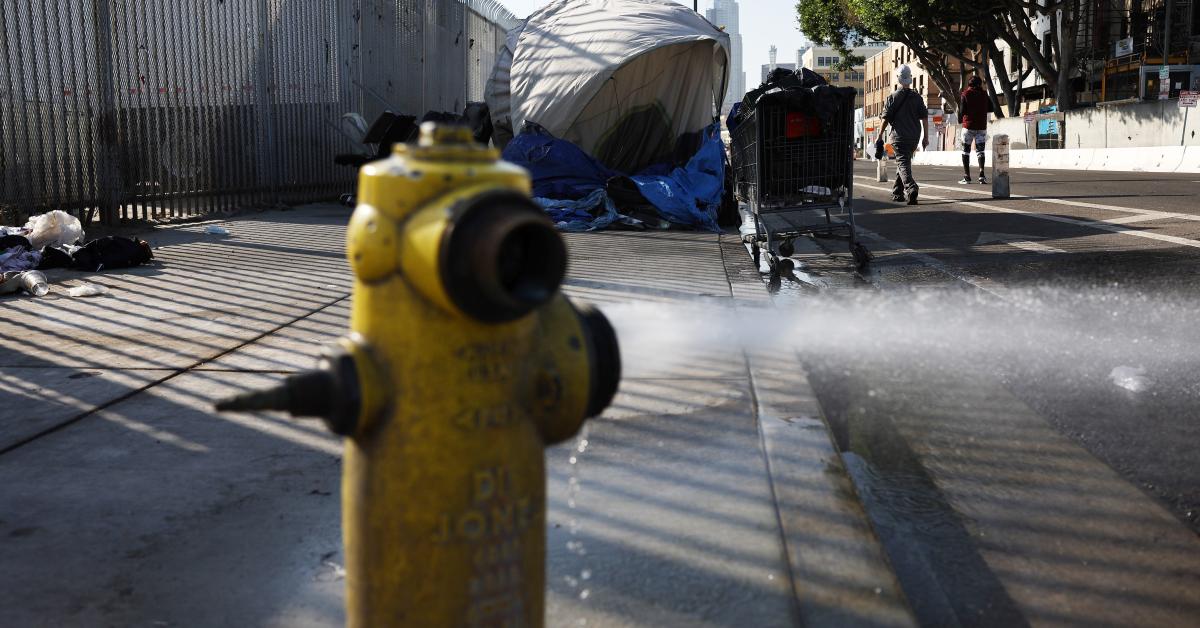 Hundreds of Los Angeles fire hydrants stolen as fire season starts ...