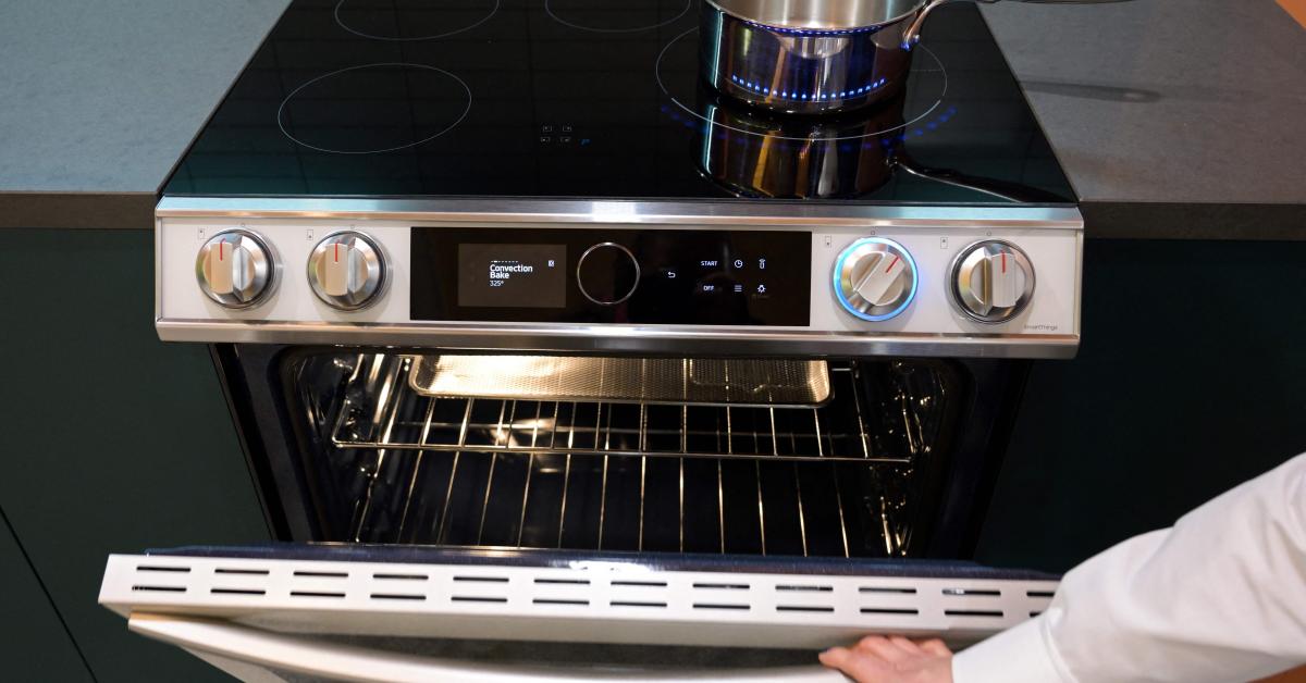 Samsung recalls more than 1 million electric ranges after fire reports ...
