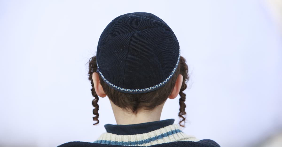 With antisemitism on the rise, a glimmer of hope at Jewish delis | Just ...