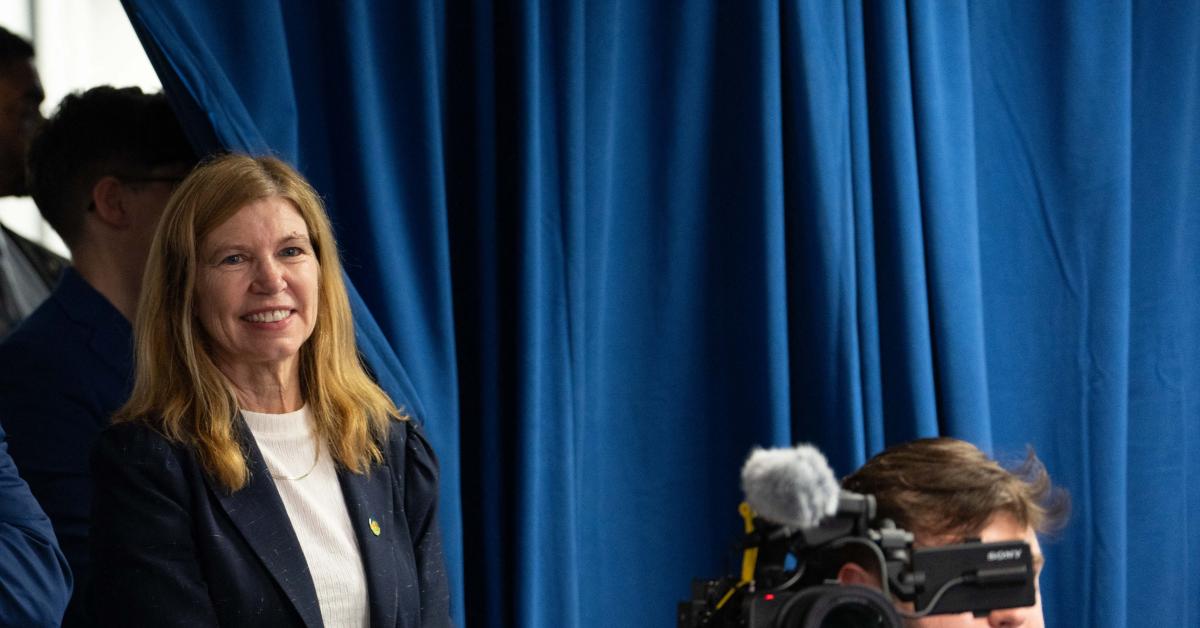 Harris campaign chief of staff promoted voting by mobile devices ...
