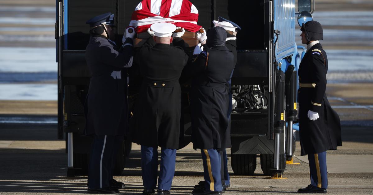 Jimmy Carter lies in state, US Capitol to open for public viewing ...
