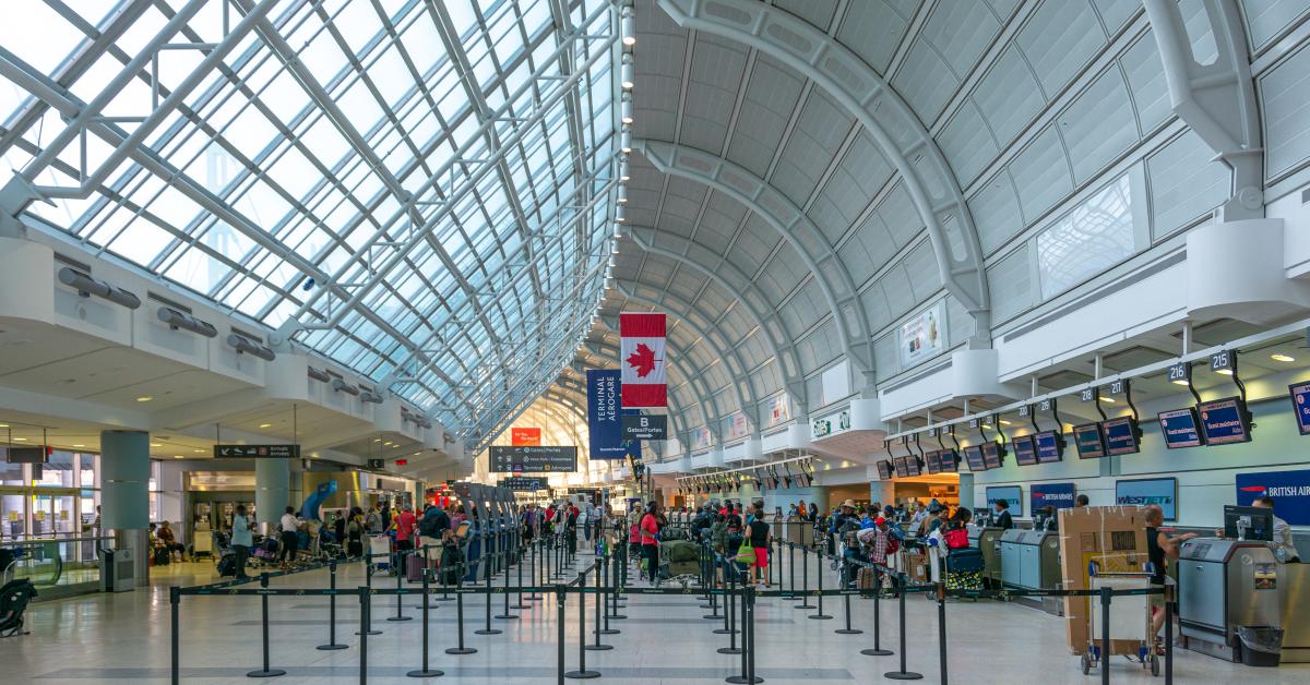 Delta flight from Minnesota crashes at Toronto airport, injuring ...