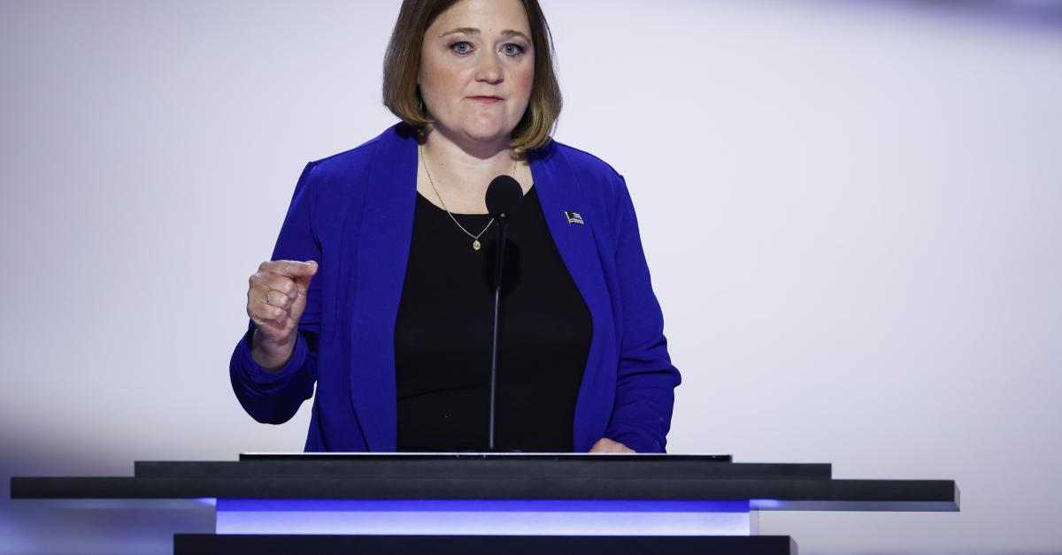 Iowa attorney general leads 17 other GOP AGs in supporting Trump's end ...