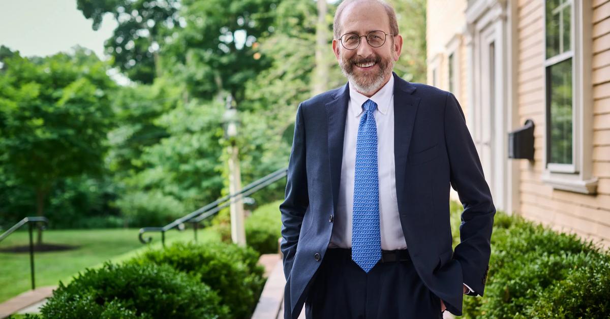 Harvard president apologizes after scathing report on campus anti ...