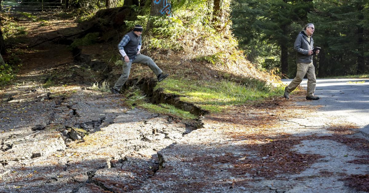 Southern California hit with a preliminary 5.2 magnitude earthquake ...