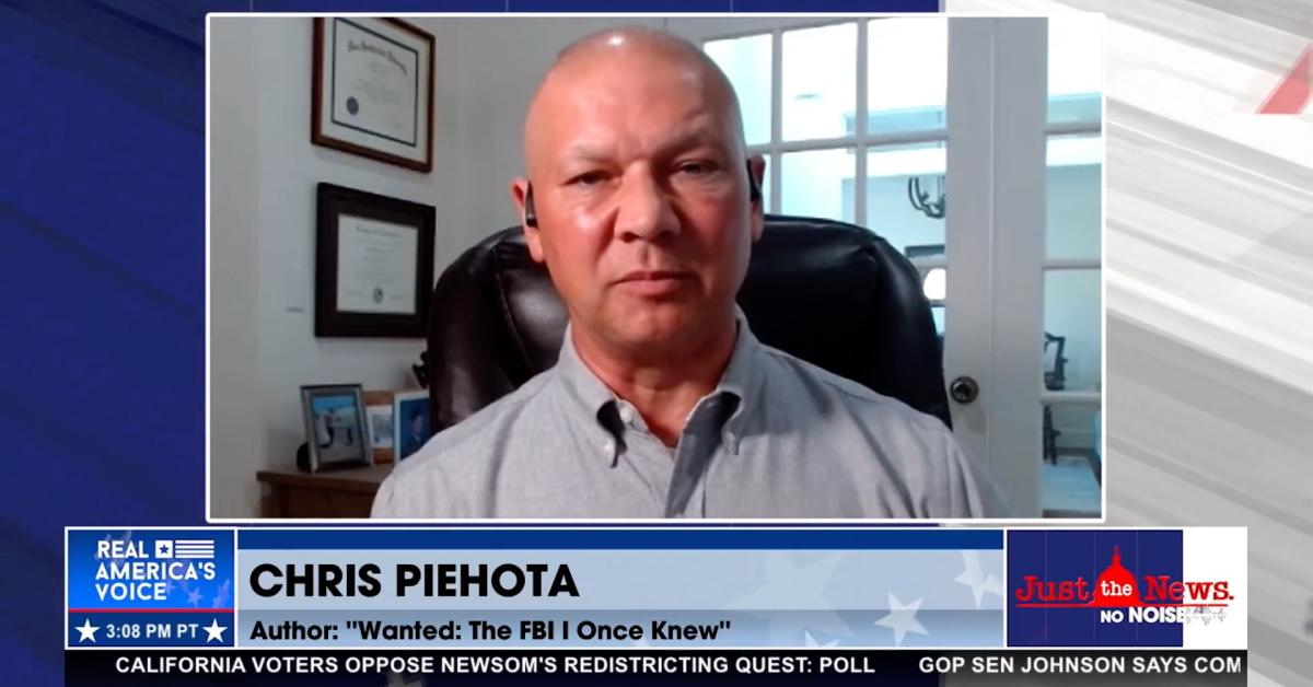 FBI timeline details political interference in Clinton corruption probe ...