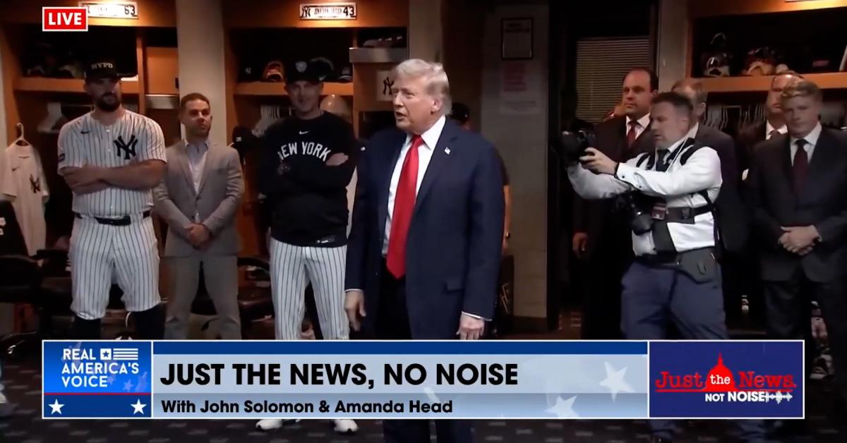 President Trump greets the New York Yankees ahead of tonight’s game ...