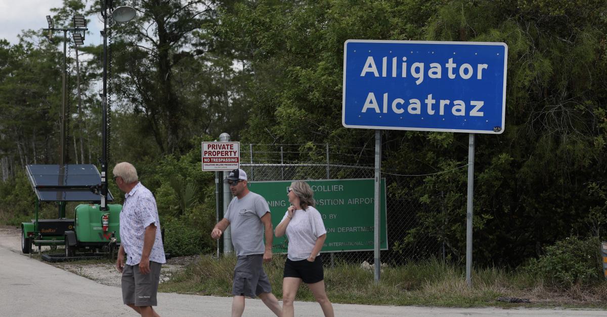 Trump administration, Florida in talks to close 'Alligator Alcatraz ...