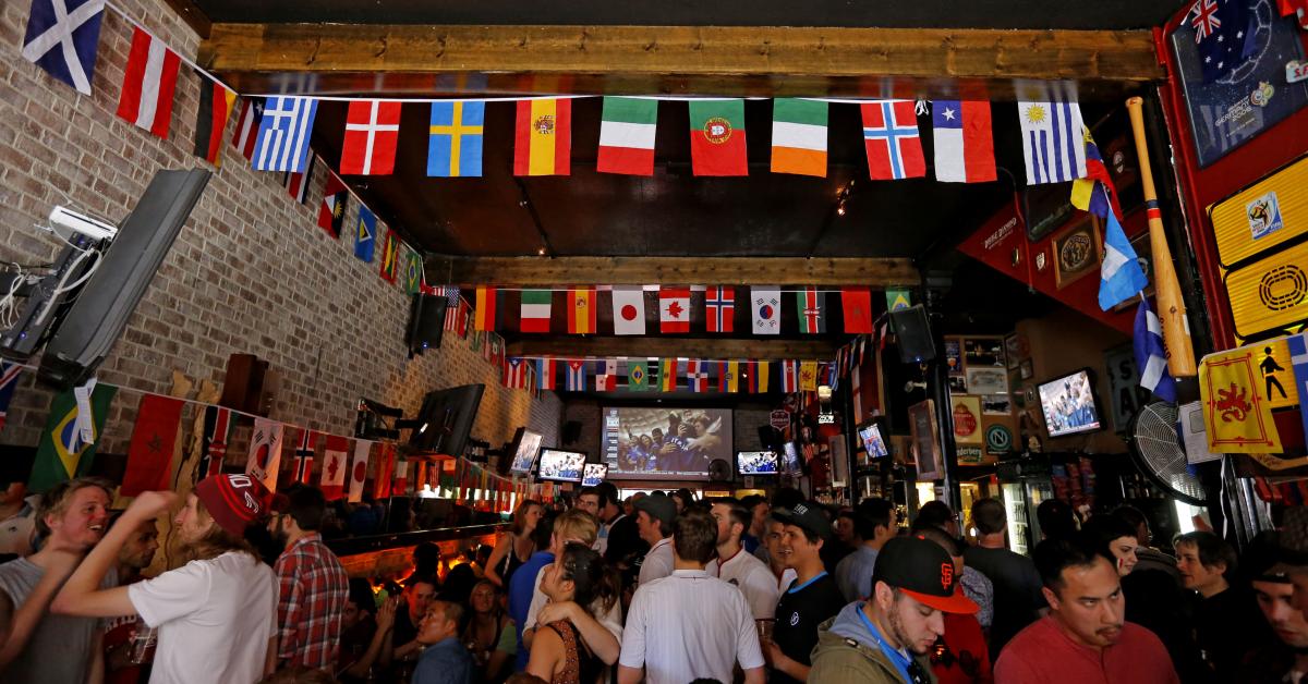 States extend last call hours for alcohol sales during World Cup; bar ...